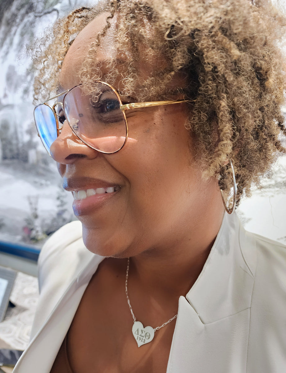 Brandy – Glitz & Glam by LJ